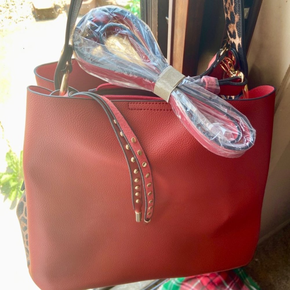 Red Leather Purse W/ Leopard Print - Gem